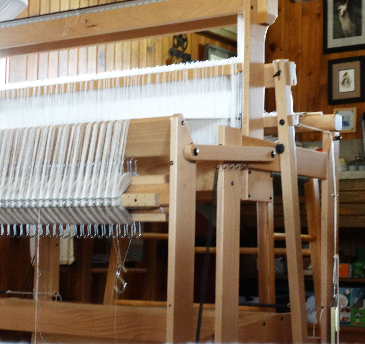 Louet 8 Shaft Octado Computer Controlled Loom For Sale – Sky Loom Weavers